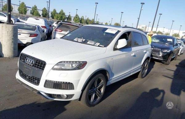 White Audi Q7 2015 in Vilnius, with an engine capacity of 3.00 L and mileage of 275 thousand km for 9990 €, photo 3 on AUTOMOTO.COM.LV