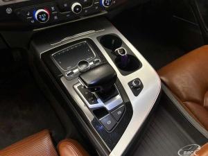 Balts Audi Q7 2015 Viļņa, ar dzinēja tilpumu 2.97 L un nobraukumu 227 tūkst. km par 23400 €, foto 24 vietnē AUTOMOTO.COM.LV