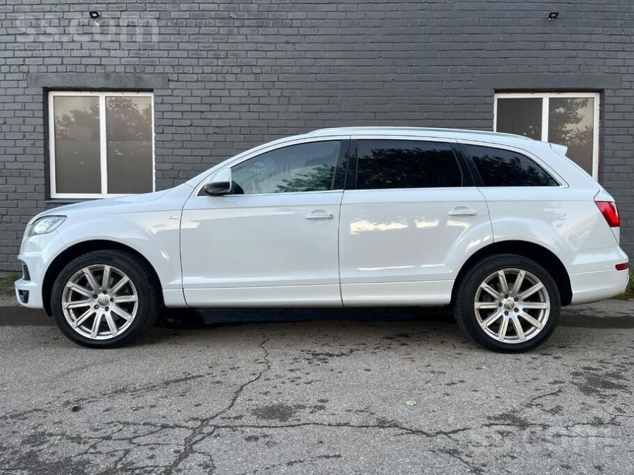 White Audi Q7 2015 in Tukums, with an engine capacity of 3.00 L and mileage of 273 thousand km for 15995 €, photo 1 on AUTOMOTO.COM.LV