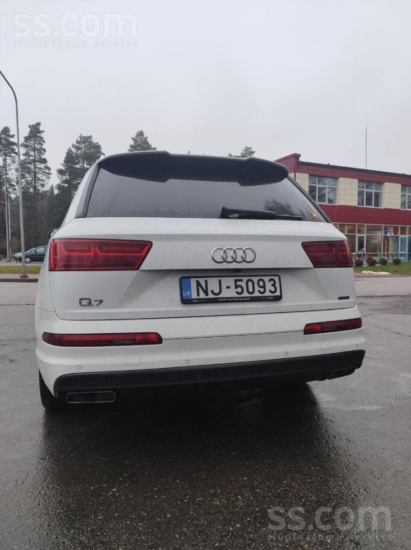 Balts Audi Q7 2016 Rīga, ar dzinēja tilpumu 3.00 L un nobraukumu 129 tūkst. km par 35900 €, foto 2 vietnē AUTOMOTO.COM.LV