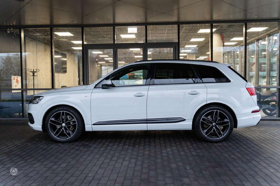 White Audi Q7 2016 in Vilnius, with an engine capacity of 2.97 L and mileage of 194 thousand km for 26900 €, photo 4 on AUTOMOTO.COM.LV