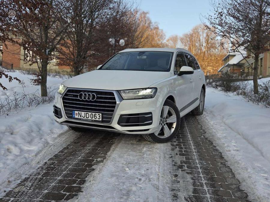 White Audi Q7 2016 in Vilnius, with an engine capacity of 2.97 L and mileage of 136 thousand km for 23999 €, photo 1 on AUTOMOTO.COM.LV