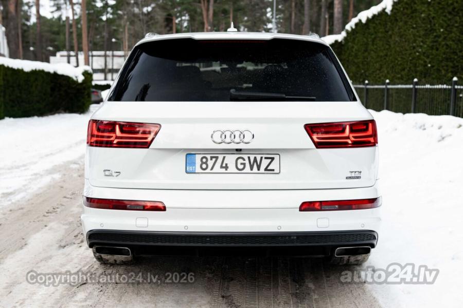 White Audi Q7 2016 in Tallinn, with an engine capacity of 3.00 L and mileage of 190 thousand km for 23900 €, photo 8 on AUTOMOTO.COM.LV