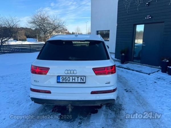 White Audi Q7 2016 in Narva, with an engine capacity of 3.00 L and mileage of 248 thousand km for 22000 €, photo 3 on AUTOMOTO.COM.LV