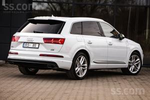 White Audi Q7 2016 in Riga, with an engine capacity of 3.00 L and mileage of 210 thousand km for 28900 €, photo 7 on AUTOMOTO.COM.LV