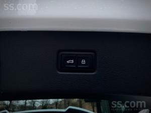 Balts Audi Q7 2016 Rīga, ar dzinēja tilpumu 3.00 L un nobraukumu 308 tūkst. km par 25000 €, foto 21 vietnē AUTOMOTO.COM.LV