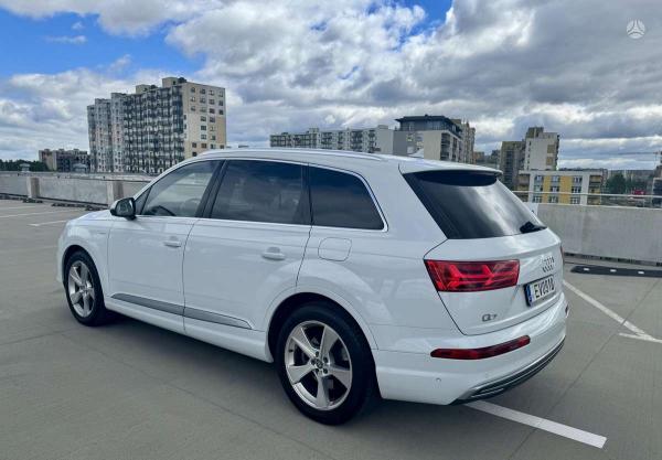 Balts Audi Q7 2016 Viļņa, ar dzinēja tilpumu 2.97 L un nobraukumu 221 tūkst. km par 30000 €, foto 6 vietnē AUTOMOTO.COM.LV