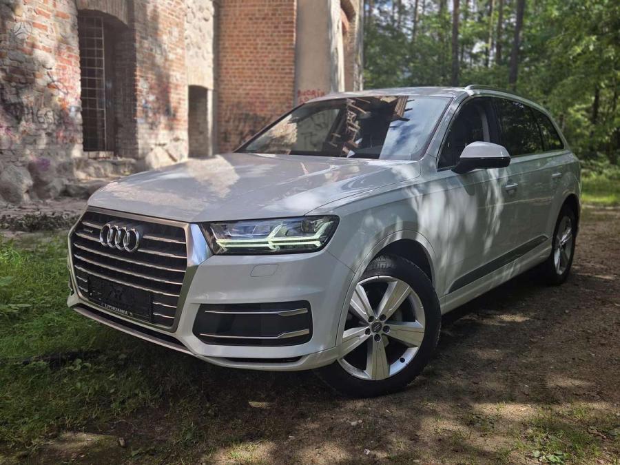 White Audi Q7 2016 in Vilnius, with an engine capacity of 2.97 L and mileage of 136 thousand km for 22999 €, photo 1 on AUTOMOTO.COM.LV