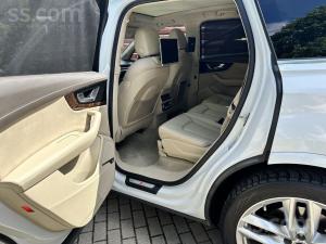 White Audi Q7 2016 in Riga, with an engine capacity of 3.00 L and mileage of 210 thousand km for 26500 €, photo 10 on AUTOMOTO.COM.LV