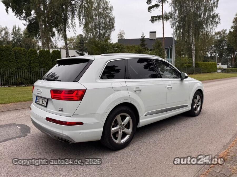 Balts Audi Q7 2016 Tallina, ar dzinēja tilpumu 3.00 L un nobraukumu 301 tūkst. km par 21800 €, foto 6 vietnē AUTOMOTO.COM.LV