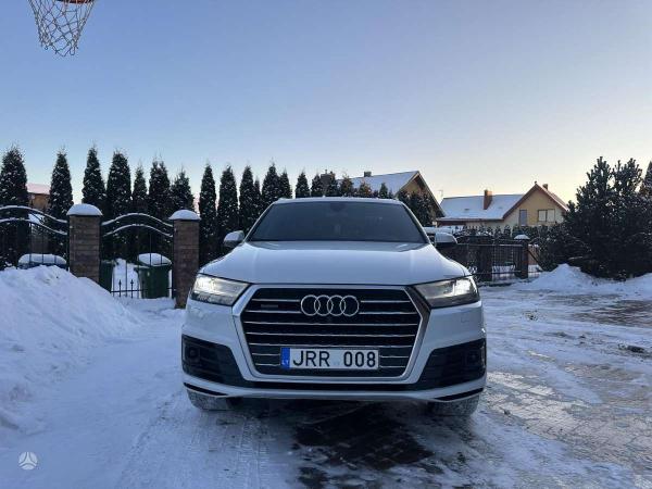 White Audi Q7 2017 in Kaunas, with an engine capacity of 3.00 L and mileage of 180 thousand km for 25000 €, photo 3 on AUTOMOTO.COM.LV