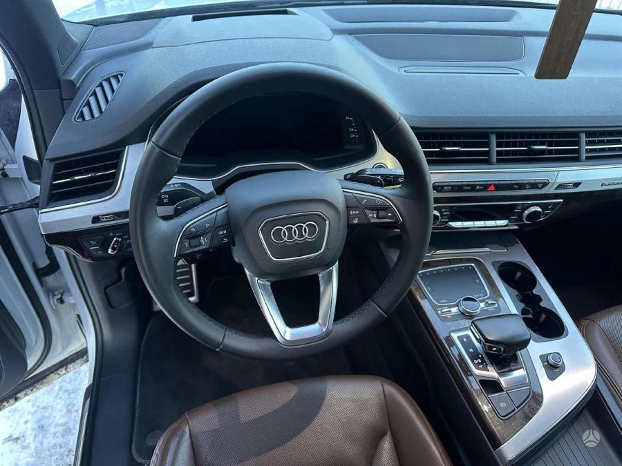Balts Audi Q7 2017 Kauņa, ar dzinēja tilpumu 3.00 L un nobraukumu 180 tūkst. km par 25000 €, foto 8 vietnē AUTOMOTO.COM.LV