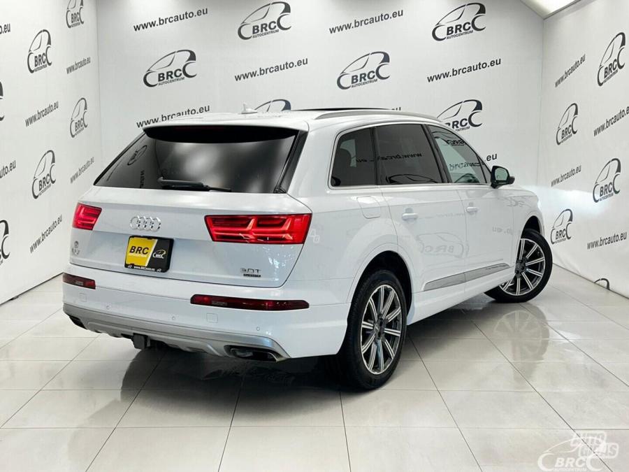 White Audi Q7 2017 in Avizieniai, with an engine capacity of 3.00 L and mileage of 250 thousand km for 23000 €, photo 3 on AUTOMOTO.COM.LV