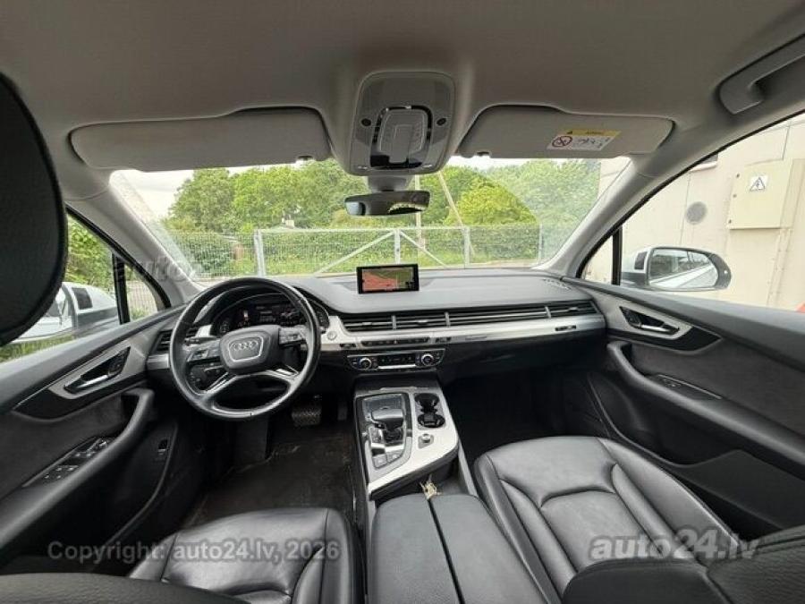White Audi Q7 2017 in Tallinn, with an engine capacity of 3.00 L and mileage of 106 thousand km for 32900 €, photo 13 on AUTOMOTO.COM.LV