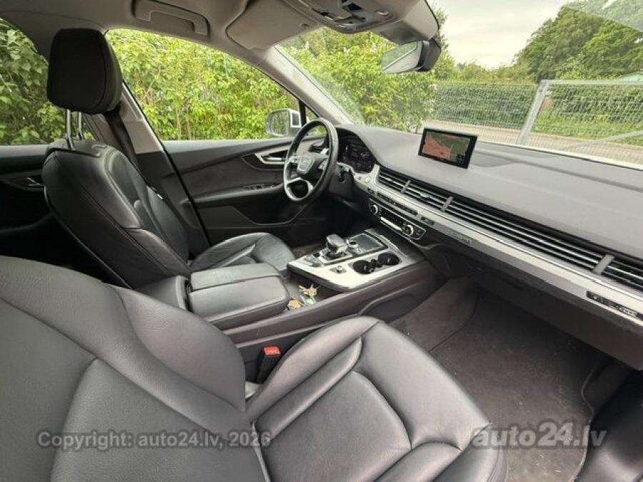 White Audi Q7 2017 in Tallinn, with an engine capacity of 3.00 L and mileage of 106 thousand km for 32900 €, photo 18 on AUTOMOTO.COM.LV