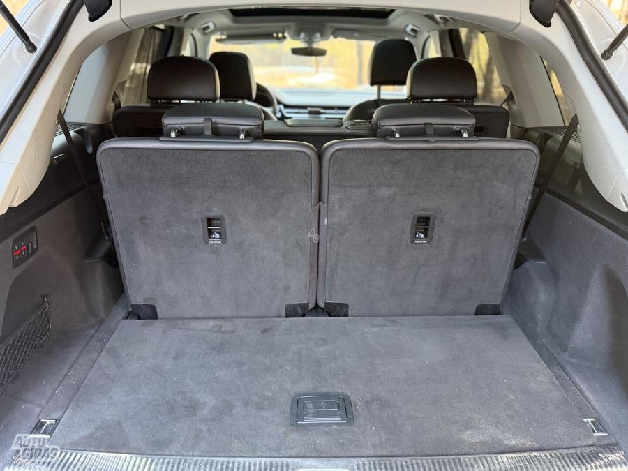 Balts Audi Q7 2017 Viļņa, ar dzinēja tilpumu 3.00 L un nobraukumu 275 tūkst. km par 18700 €, foto 18 vietnē AUTOMOTO.COM.LV