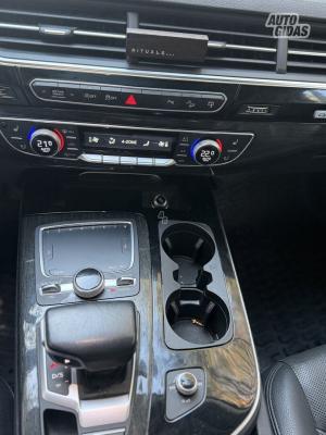 Balts Audi Q7 2017 Viļņa, ar dzinēja tilpumu 3.00 L un nobraukumu 275 tūkst. km par 18700 €, foto 28 vietnē AUTOMOTO.COM.LV