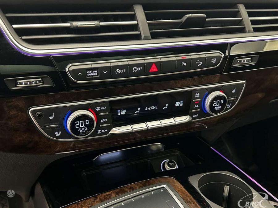 Balts Audi Q7 2017 Viļņa, ar dzinēja tilpumu 3.00 L un nobraukumu 250 tūkst. km par 21900 €, foto 25 vietnē AUTOMOTO.COM.LV