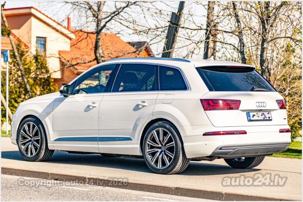 Balts Audi Q7 2017 Tallina, ar dzinēja tilpumu 3.00 L un nobraukumu 122 tūkst. km par 31900 €, foto 3 vietnē AUTOMOTO.COM.LV