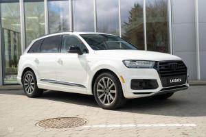 White Audi Q7 2017 in Vilnius, with an engine capacity of 3.00 L and mileage of 185 thousand km for 26400 €, photo 10 on AUTOMOTO.COM.LV