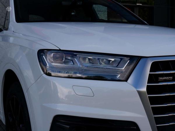 Balts Audi Q7 2017 Klaipėda, ar dzinēja tilpumu 3.00 L un nobraukumu 270 tūkst. km par 18300 €, foto 2 vietnē AUTOMOTO.COM.LV