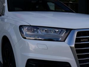 Balts Audi Q7 2017 Klaipėda, ar dzinēja tilpumu 3.00 L un nobraukumu 270 tūkst. km par 18300 €, foto 3 vietnē AUTOMOTO.COM.LV