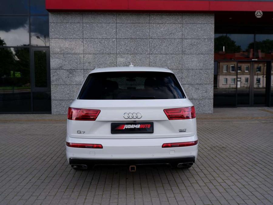 Balts Audi Q7 2017 Klaipėda, ar dzinēja tilpumu 3.00 L un nobraukumu 270 tūkst. km par 18300 €, foto 13 vietnē AUTOMOTO.COM.LV