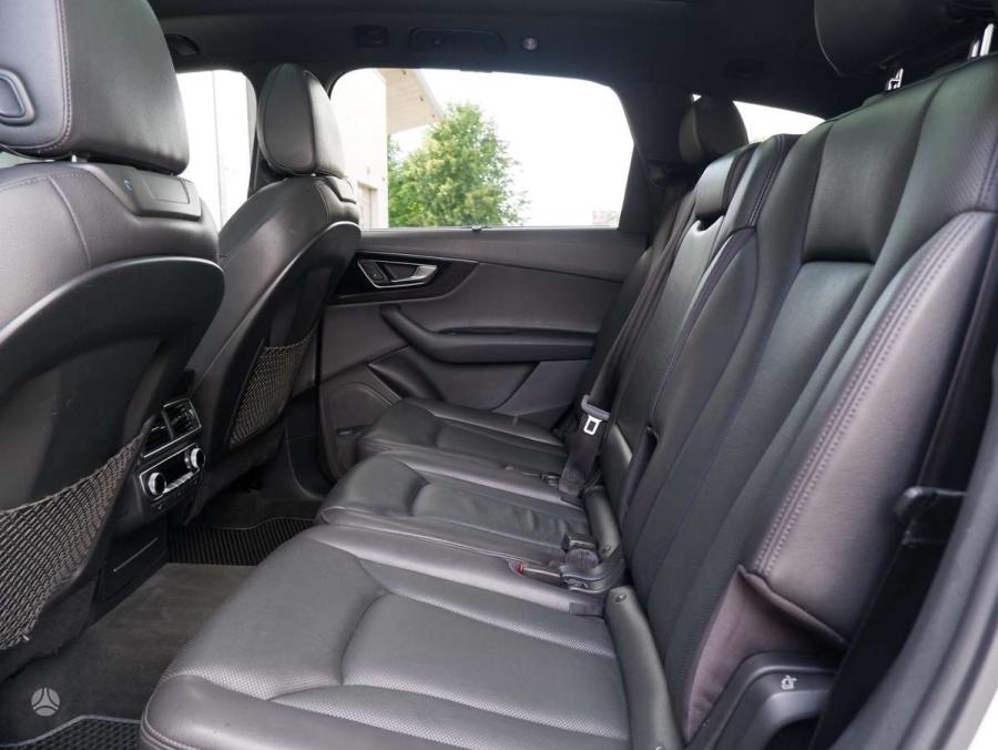 Balts Audi Q7 2017 Klaipėda, ar dzinēja tilpumu 3.00 L un nobraukumu 270 tūkst. km par 18300 €, foto 24 vietnē AUTOMOTO.COM.LV