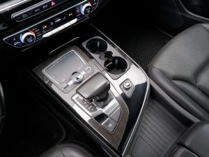 Balts Audi Q7 2017 Klaipėda, ar dzinēja tilpumu 3.00 L un nobraukumu 270 tūkst. km par 18300 €, foto 33 vietnē AUTOMOTO.COM.LV