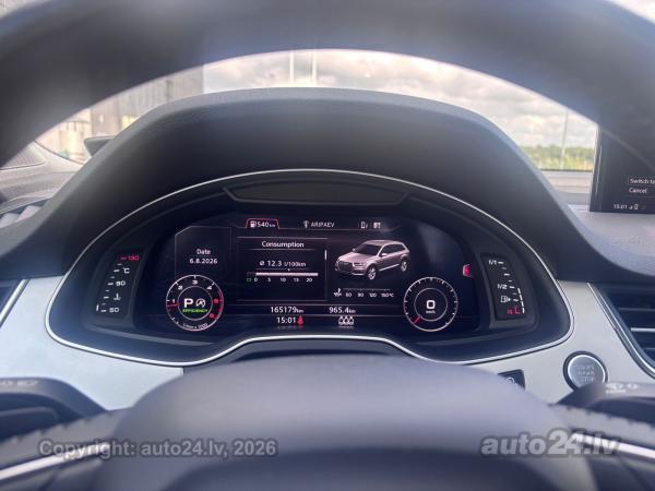 White Audi Q7 2017 in Tallinn, with an engine capacity of 3.00 L and mileage of 165 thousand km for 30400 €, photo 6 on AUTOMOTO.COM.LV