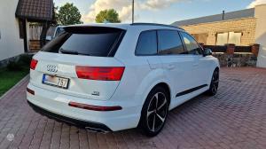 White Audi Q7 2017 in Mazeikiai, with an engine capacity of 2.97 L and mileage of 356 thousand km for 19999 €, photo 7 on AUTOMOTO.COM.LV
