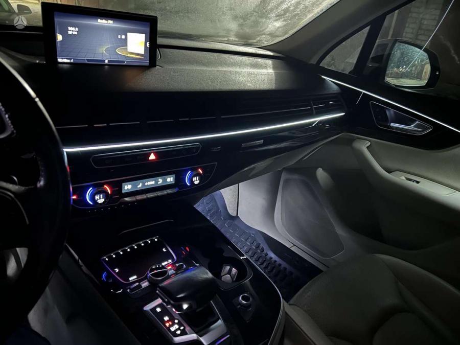 Белый Ауди Ку 7 2017 в Каунас, объемом двигателя 3.00 л и пробегом 285 тыс. км за 19600 €, фото 27 на AUTOMOTO.COM.LV