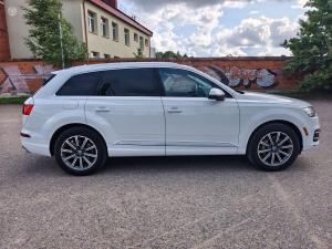 Balts Audi Q7 2017 Šauļi, ar dzinēja tilpumu 3.00 L un nobraukumu 270 tūkst. km par 18500 €, foto 7 vietnē AUTOMOTO.COM.LV