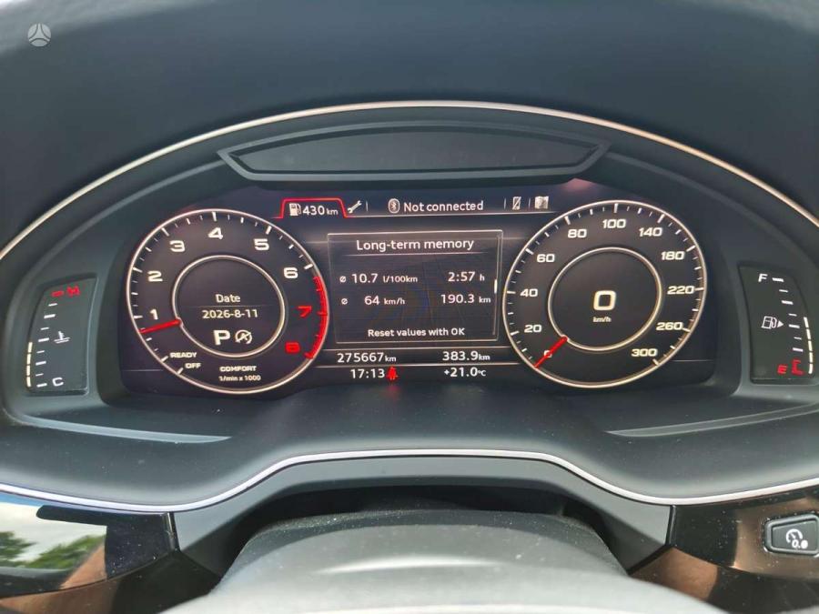 Balts Audi Q7 2017 Šauļi, ar dzinēja tilpumu 3.00 L un nobraukumu 270 tūkst. km par 18500 €, foto 22 vietnē AUTOMOTO.COM.LV
