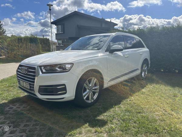 Audi Q7 2017 in Vilnius on AUTOMOTO.COM.LV White Audi Q7 2017 in Vilnius, with an engine capacity of 3.00 L and mileage of 154 thousand km for 19500 €, photo 3 on AUTOMOTO.COM.LV