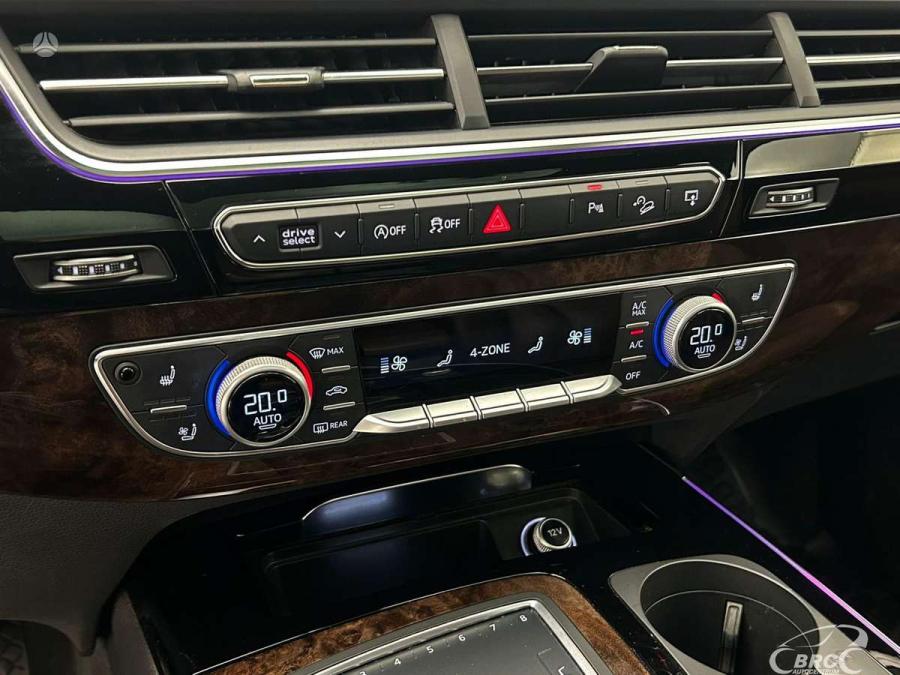 Balts Audi Q7 2017 Viļņa, ar dzinēja tilpumu 3.00 L un nobraukumu 250 tūkst. km par 20900 €, foto 25 vietnē AUTOMOTO.COM.LV