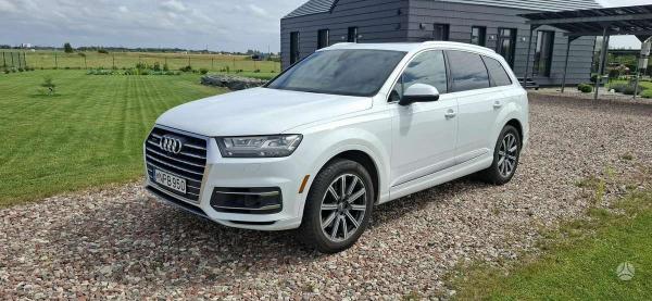 White Audi Q7 2017 in Klaipeda, with an engine capacity of 3.00 L and mileage of 200 thousand km for 17499 €, photo 4 on AUTOMOTO.COM.LV