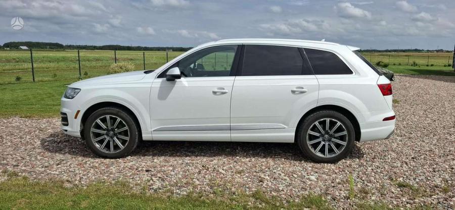 White Audi Q7 2017 in Klaipeda, with an engine capacity of 3.00 L and mileage of 200 thousand km for 17499 €, photo 6 on AUTOMOTO.COM.LV
