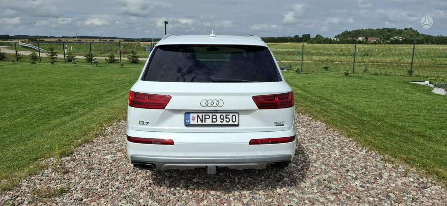 White Audi Q7 2017 in Klaipeda, with an engine capacity of 3.00 L and mileage of 200 thousand km for 17499 €, photo 8 on AUTOMOTO.COM.LV