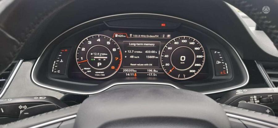 White Audi Q7 2017 in Klaipeda, with an engine capacity of 3.00 L and mileage of 200 thousand km for 17499 €, photo 10 on AUTOMOTO.COM.LV