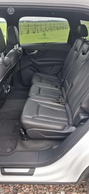 White Audi Q7 2017 in Klaipeda, with an engine capacity of 3.00 L and mileage of 200 thousand km for 17499 €, photo 13 on AUTOMOTO.COM.LV