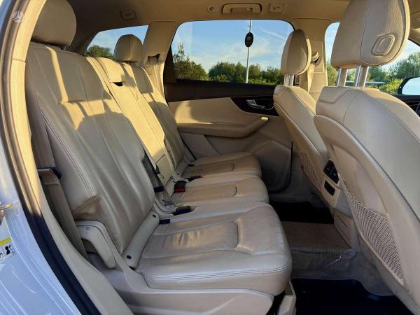 Balts Audi Q7 2017 Klaipėda, ar dzinēja tilpumu 3.00 L un nobraukumu 333 tūkst. km par 19000 €, foto 10 vietnē AUTOMOTO.COM.LV