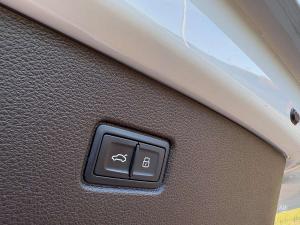 Balts Audi Q7 2017 Klaipėda, ar dzinēja tilpumu 3.00 L un nobraukumu 333 tūkst. km par 19000 €, foto 16 vietnē AUTOMOTO.COM.LV
