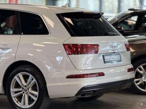 White Audi Q7 2018 in Klaipeda, with an engine capacity of 3.00 L and mileage of 150 thousand km for 32900 €, photo 34 on AUTOMOTO.COM.LV