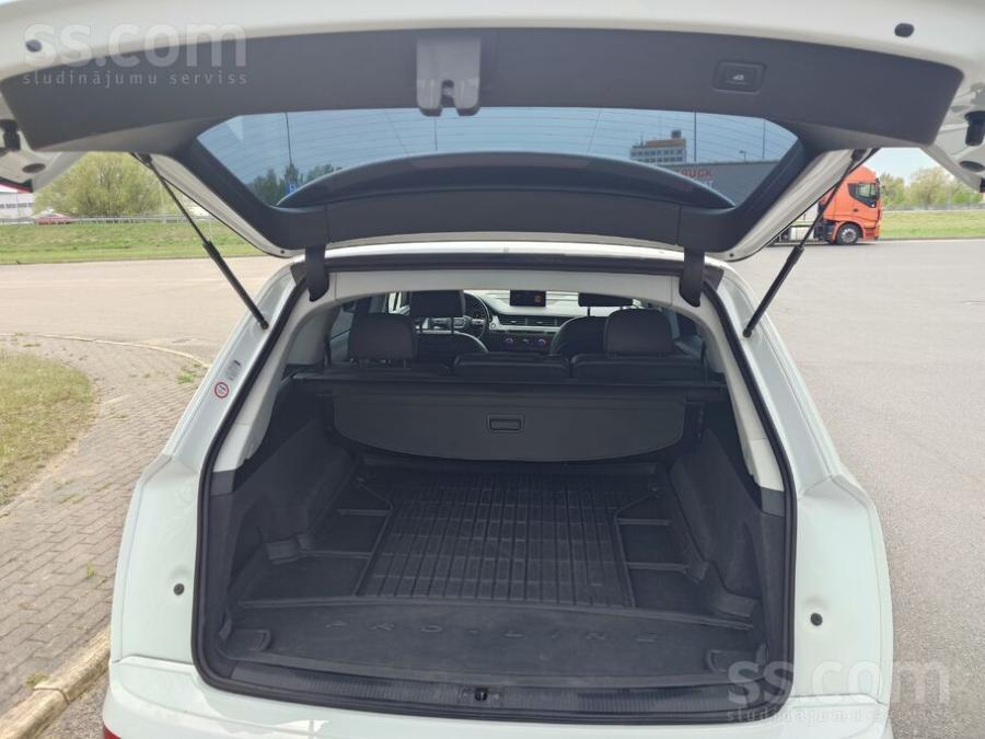 Balts Audi Q7 2018 Jelgava, ar dzinēja tilpumu 3.00 L un nobraukumu 265 tūkst. km par 21400 €, foto 11 vietnē AUTOMOTO.COM.LV