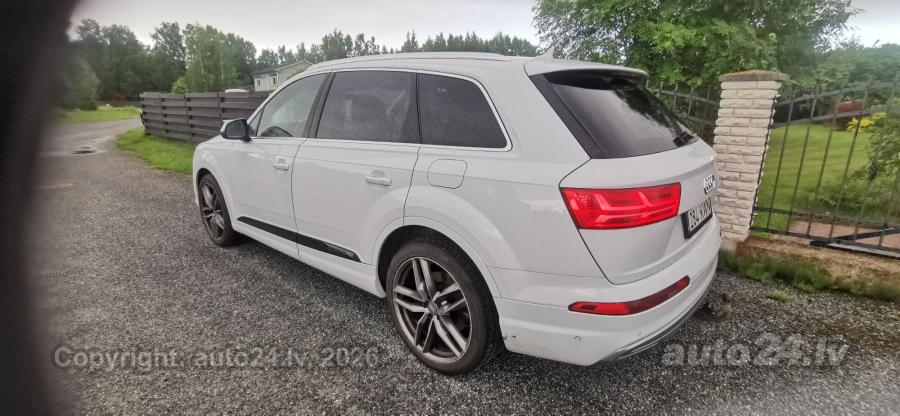 Balts Audi Q7 2018 Tallina, ar dzinēja tilpumu 3.00 L un nobraukumu 0 tūkst. km par 22900 €, foto 5 vietnē AUTOMOTO.COM.LV