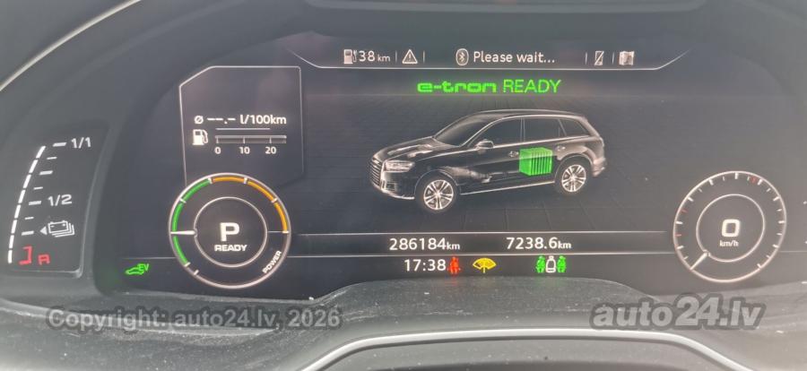 Balts Audi Q7 2018 Tallina, ar dzinēja tilpumu 3.00 L un nobraukumu 0 tūkst. km par 22900 €, foto 18 vietnē AUTOMOTO.COM.LV