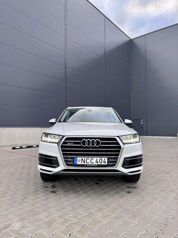 Balts Audi Q7 2018 Šauļi, ar dzinēja tilpumu 3.00 L un nobraukumu 269 tūkst. km par 17650 €, foto 2 vietnē AUTOMOTO.COM.LV