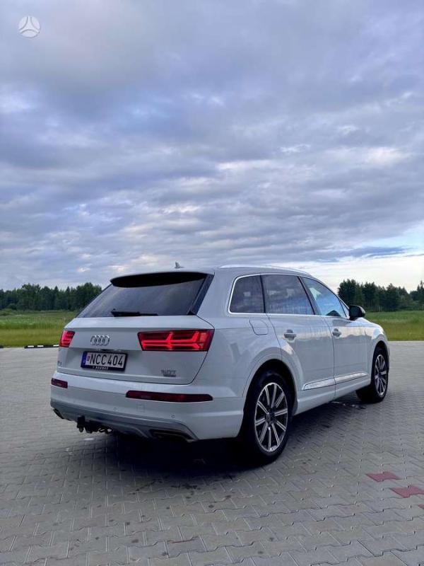 Balts Audi Q7 2018 Šauļi, ar dzinēja tilpumu 3.00 L un nobraukumu 269 tūkst. km par 17650 €, foto 4 vietnē AUTOMOTO.COM.LV