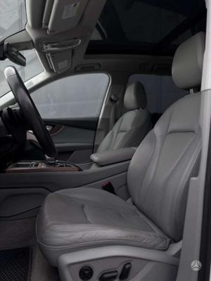 Balts Audi Q7 2018 Šauļi, ar dzinēja tilpumu 3.00 L un nobraukumu 269 tūkst. km par 17650 €, foto 12 vietnē AUTOMOTO.COM.LV